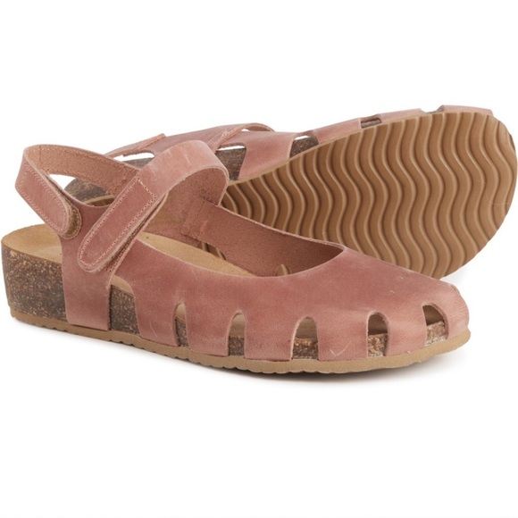 BioNatura | Shoes | Bio Natura Closed Toe Mary Jane Distressed Leather ...